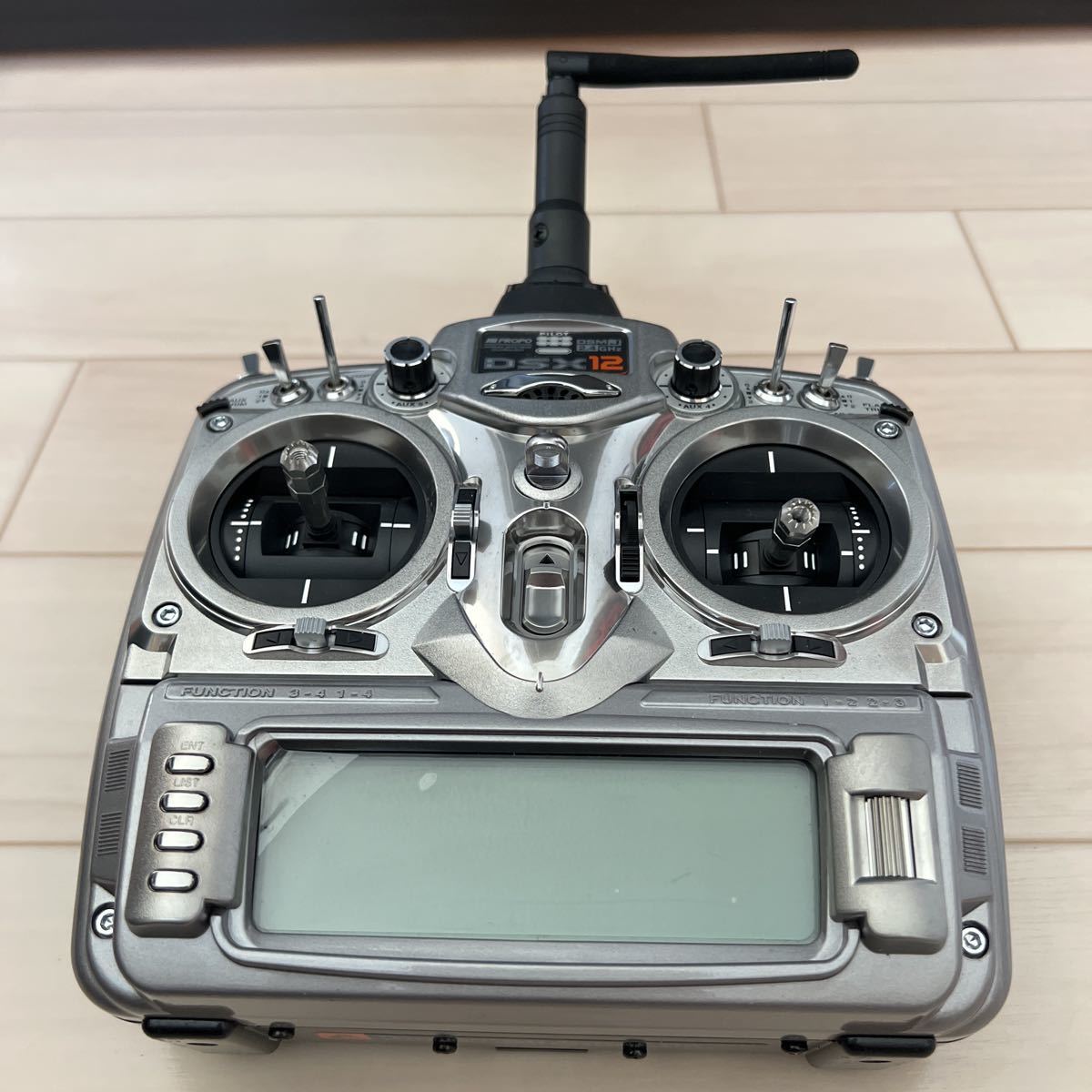 【未使用に近い】JR PROPO DSX12 送信機単品 バッテリー無しの落札情報詳細 - Yahoo!オークション落札価格検索 オークフリー