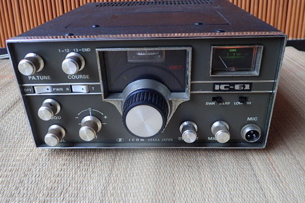 【傷や汚れあり】13-89 アイコム IC-61 ICOM 無線 VHFトランシーバーの落札情報詳細 - ヤフオク落札価格検索 オークフリー