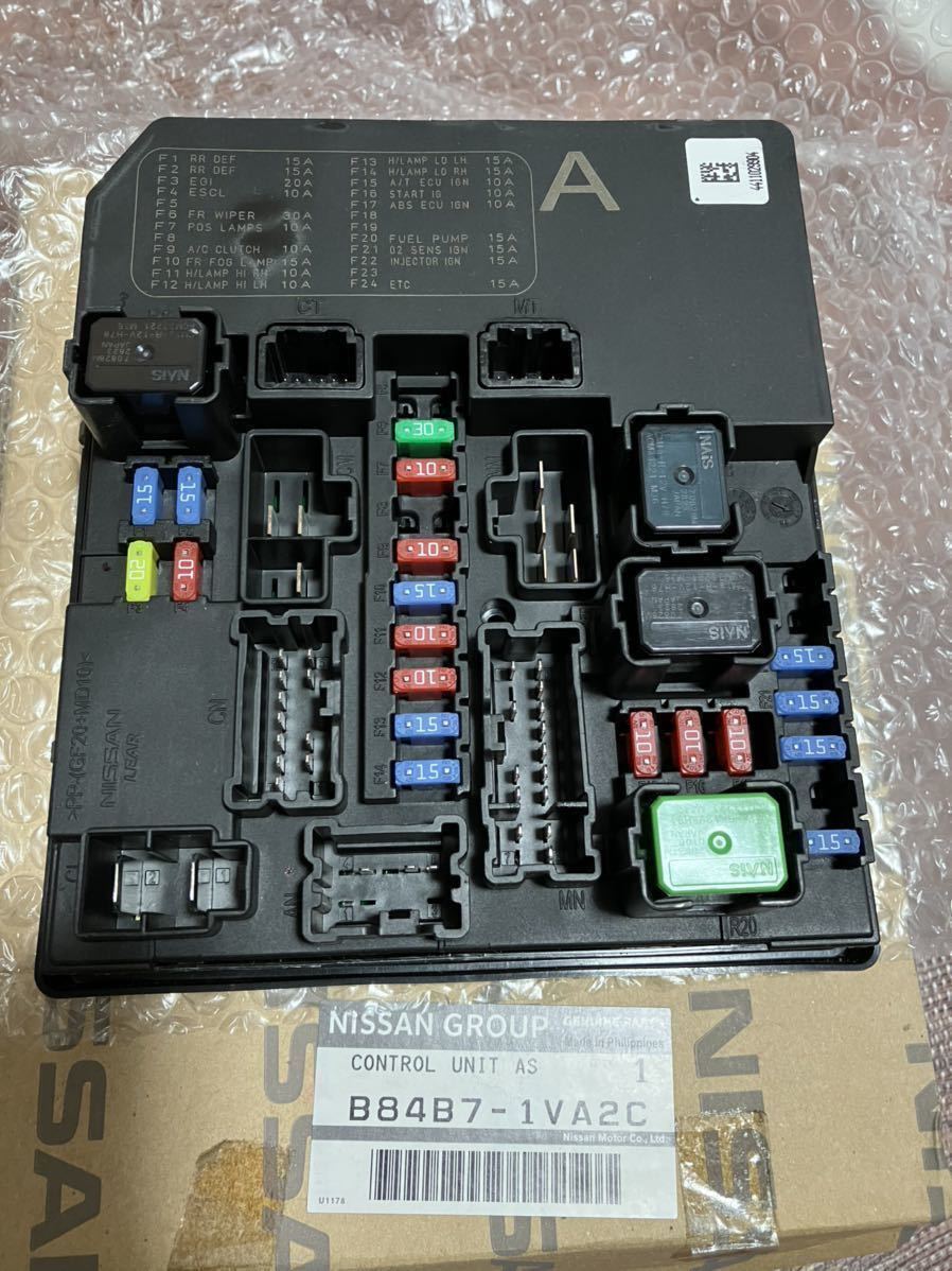 ティーダ DBA-C11 IPDM K23 C 284B7-1V10B 15M HR15DE CVT E11 Y12 の落札情報詳細| ヤフオク落札価格情報 オークフリー