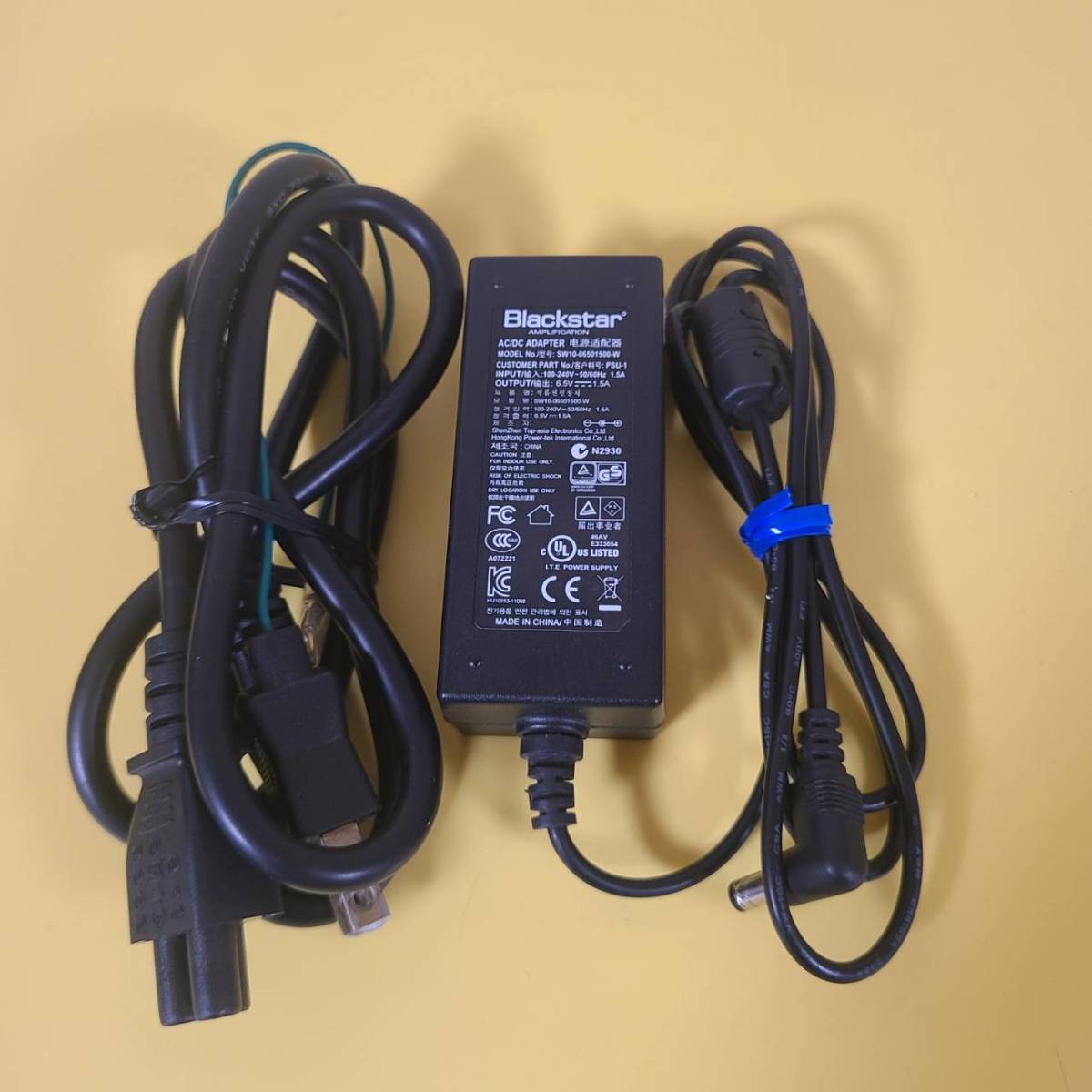 【やや傷や汚れあり】0930-1 Blackstar PSU-1 SW10-06501500-W AC/DC アダプター 6.5V 1.5A の落札情報詳細| ヤフオク落札価格情報 オークフリー