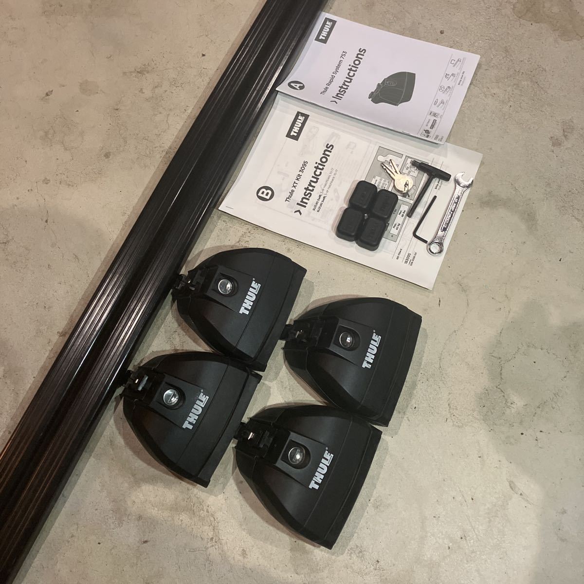 スイフトスポーツZC32S ルーフキャリアセット THULE スーリー 753+760+3095セット スイフトZC72S/ZD72Sおそらく ...