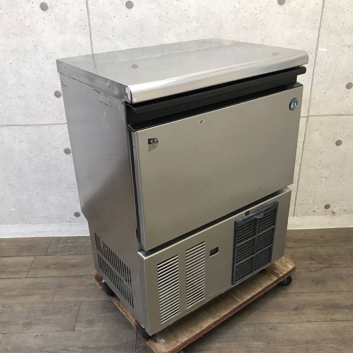 【全体的に状態が悪い】【埼玉発 直接引取】ホシザキ製氷機 製氷機 IM-45M キューブアイスメーカー アンダーカウンタータイプ アジャスト脚 I1117-1の落札情報詳細 - ヤフオク落札 ...