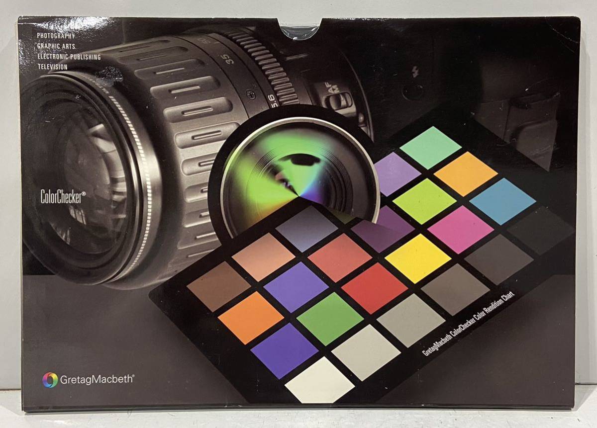 【未使用に近い】221128C☆ GretagMacbeth ColorChecker Color Rendition Chart. ♪配送 ...