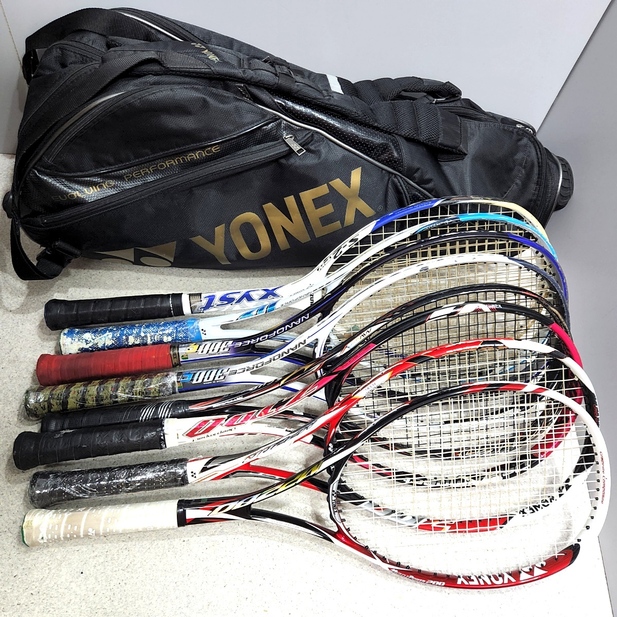 【傷や汚れあり】大量セット 軟式テニス ラケット 8点 ヨネックス MP200 NANOFORCE 300S ミズノ DeepImpact Z100 XYST S-2 PW他 ケース付 ...