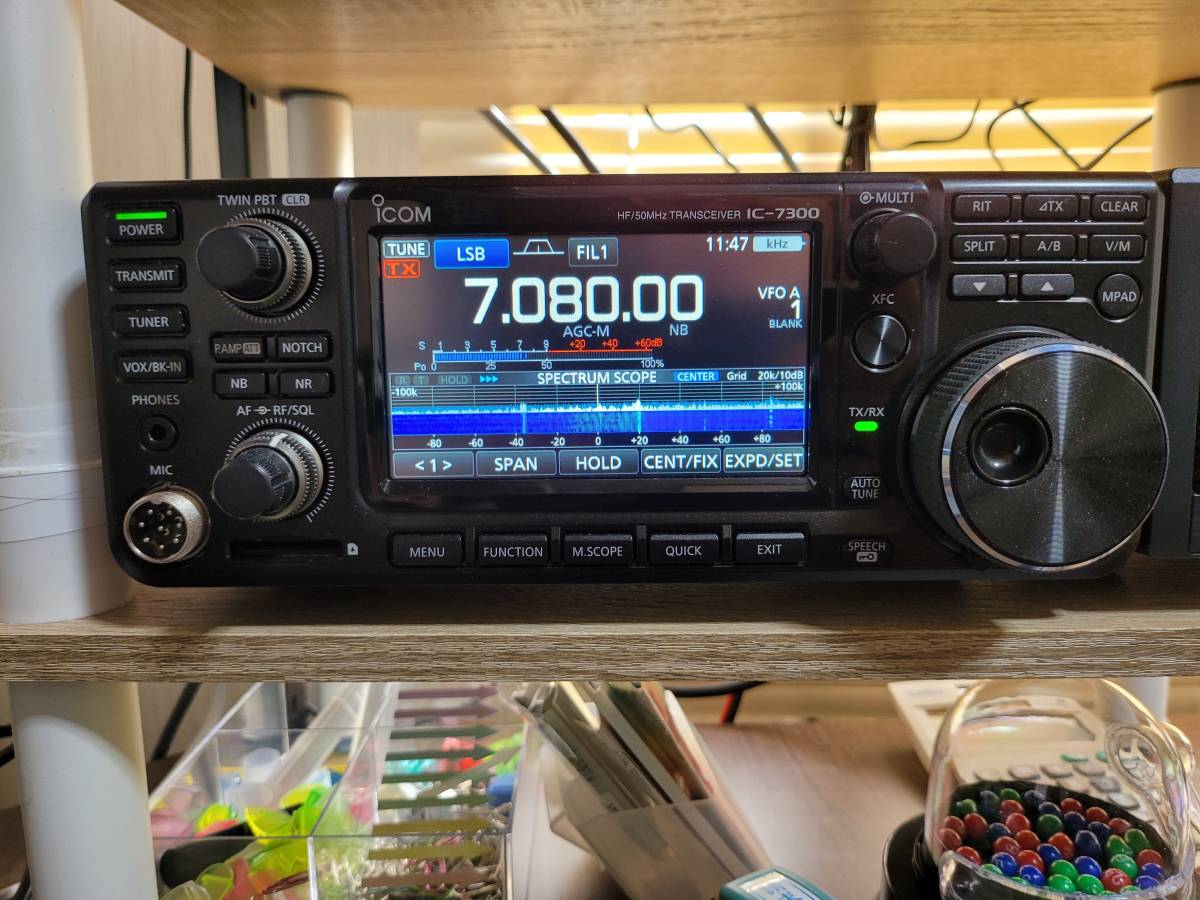 【目立った傷や汚れなし】ICOM IC-7300 1.8-50MHzオールモード中古美品 の落札情報詳細| ヤフオク落札価格情報 オークフリー