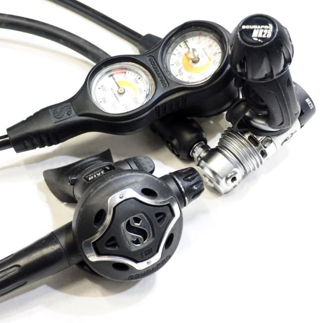 【傷や汚れあり】スキューバプロ MK25 S600 R190オクト 3ゲージ レギュレーターセットの落札情報詳細 - ヤフオク落札価格情報 ...