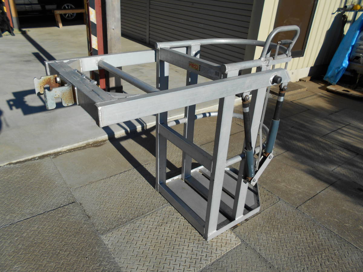 【傷や汚れあり】高所作業用ゴンドラのみ クレーン側部品なしドラゴン HARAX タダノクレーンにて使用 引き取り限定 の落札情報詳細 ...