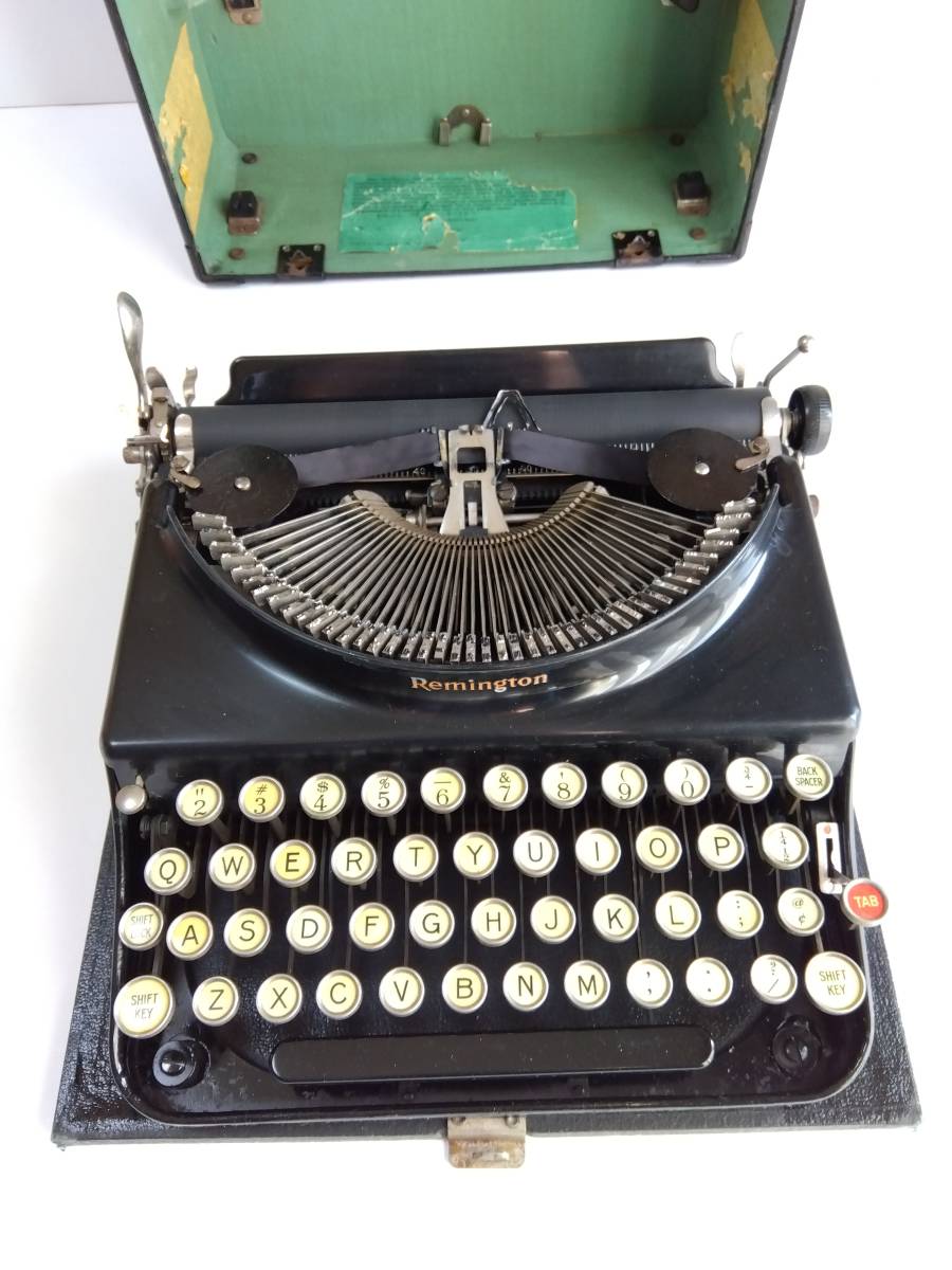 【ジャンク扱い】現状品 シルバー精工 Silver-Reed 715 portable typewriter アンティークタイプライターの落札 ...