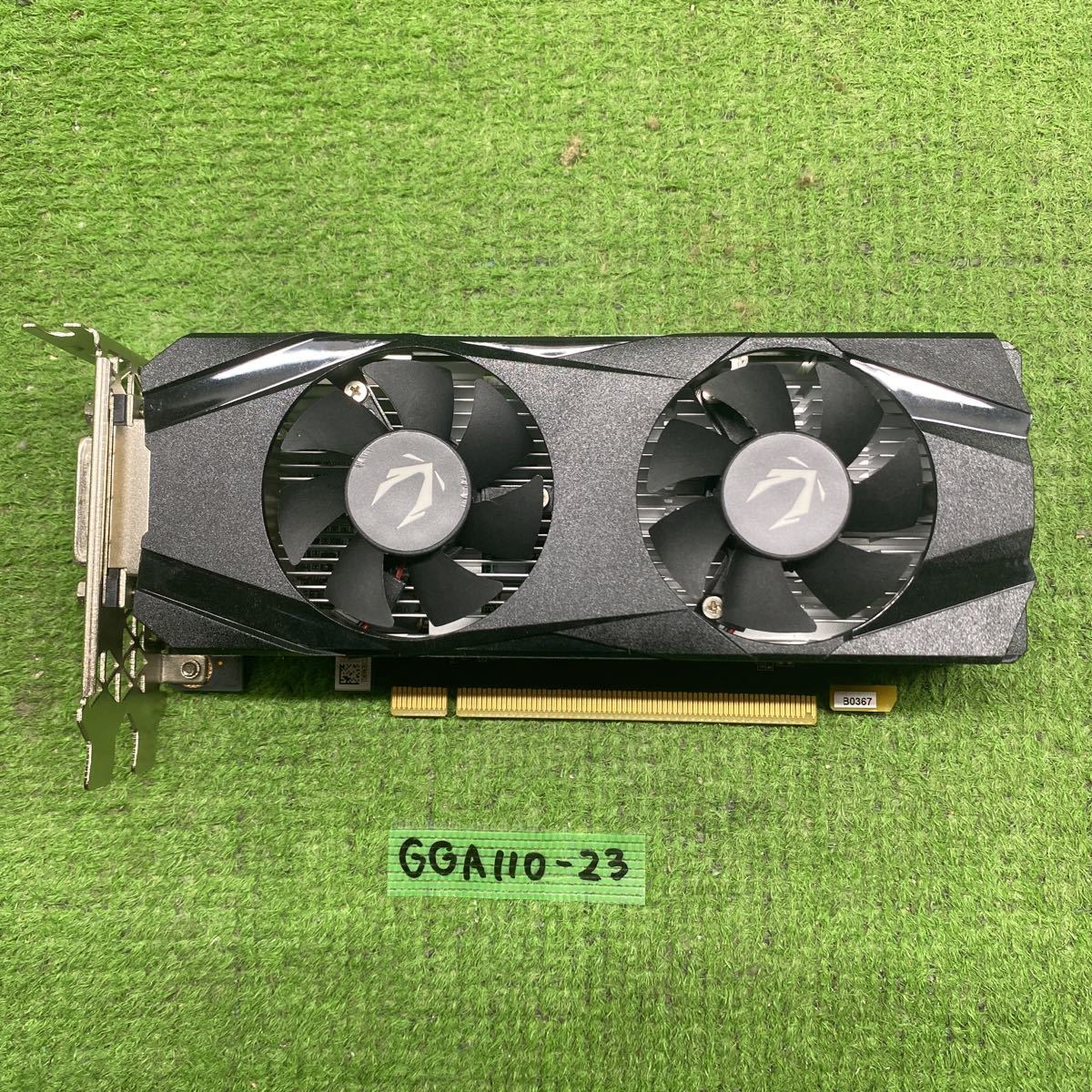 【傷や汚れあり】GGA110-23 激安 グラフィックボード ZOTAC GeForce GTX1650 4GB GDDR6 D-/DP/HDMI 認識.画像出力のみ確認 中古品 同梱可能の ...
