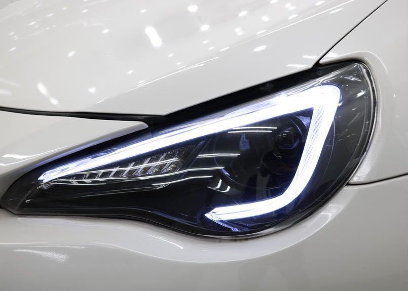 【未使用】★キャンペーンSALE★TOYOTA トヨタ ZN6 86 SUBARU スバル ZC6 BRZ LEDデイライト ヘッドライト ...