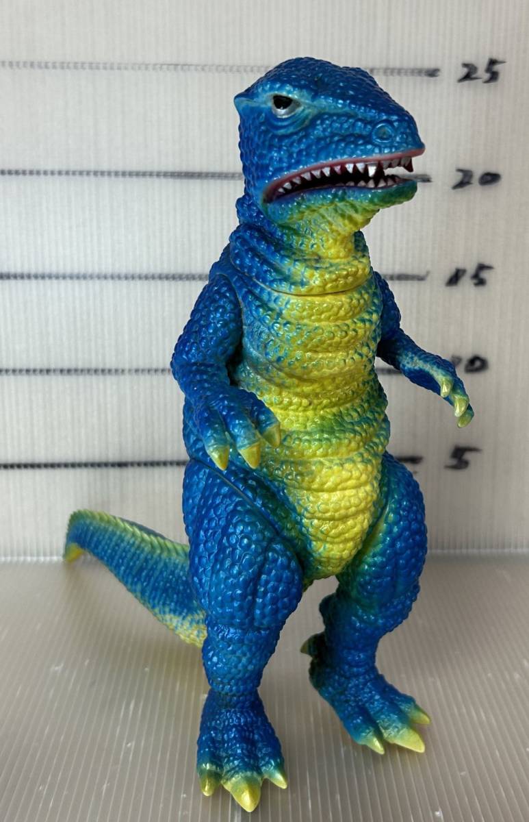【傷や汚れあり】マーミット Marmit 2006 ゴロザウルス（表面ベタつき感があります）ソフビの落札情報詳細 - ヤフオク落札価格検索 ...