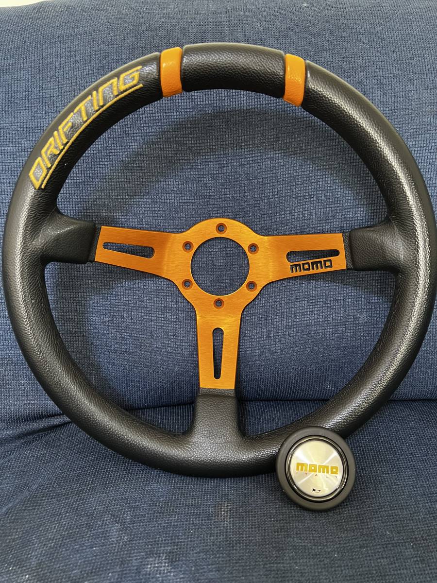 【傷や汚れあり】送料無料 モモ MOMO ハンドル ステアリング ディープコーン DRIFTING Φ35 350mm 35cm レッド × ...