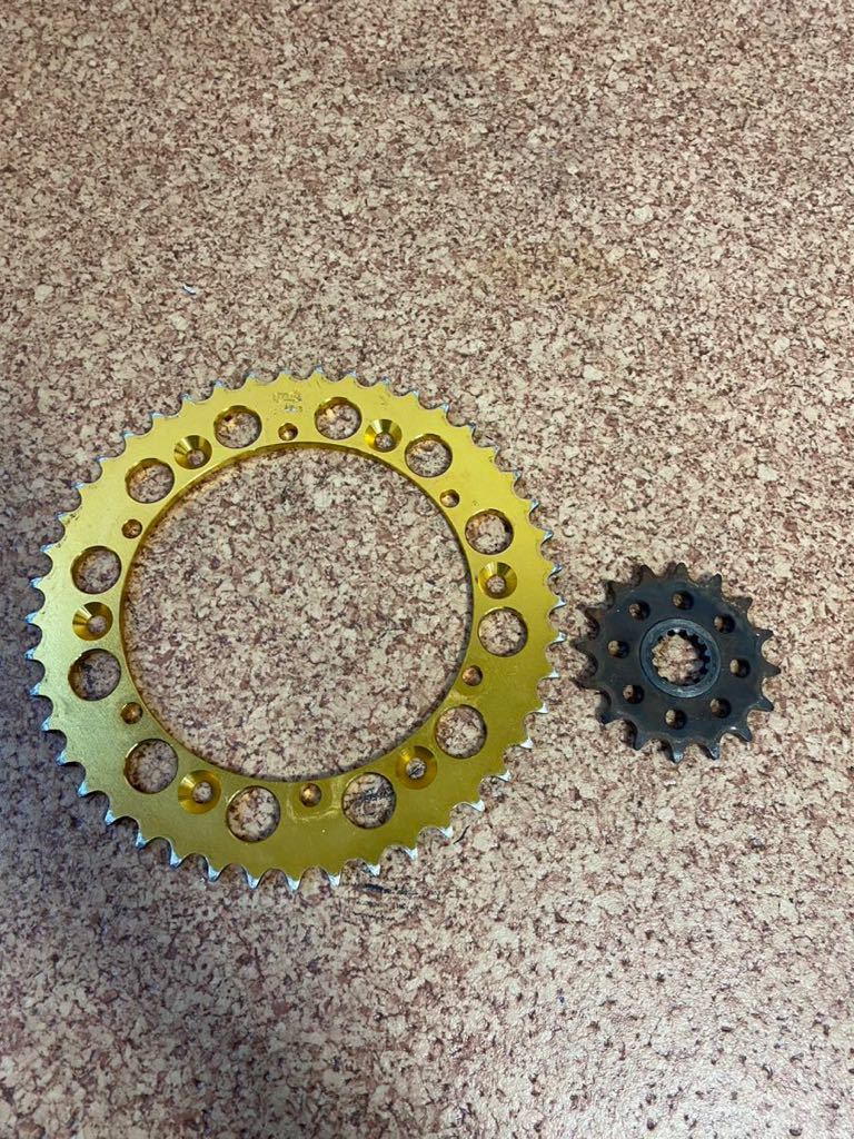 【未使用】M XAM Fスプロケット C3209-18T SR400/500他 適合は画像参照 08J06の落札情報詳細 - ヤフオク落札価格 ...