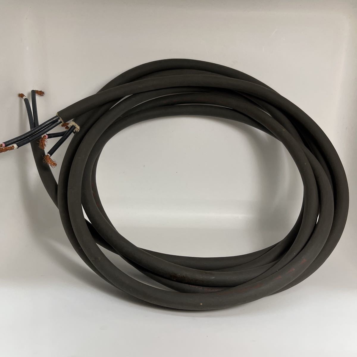 【やや傷や汚れあり】オーディオテクニカ audio-technica TITAN AT6S40 1.9m 2本組 導通ok / 音響 スピーカーケーブルの落札情報詳細 - ヤフオク落札価格検索 ...