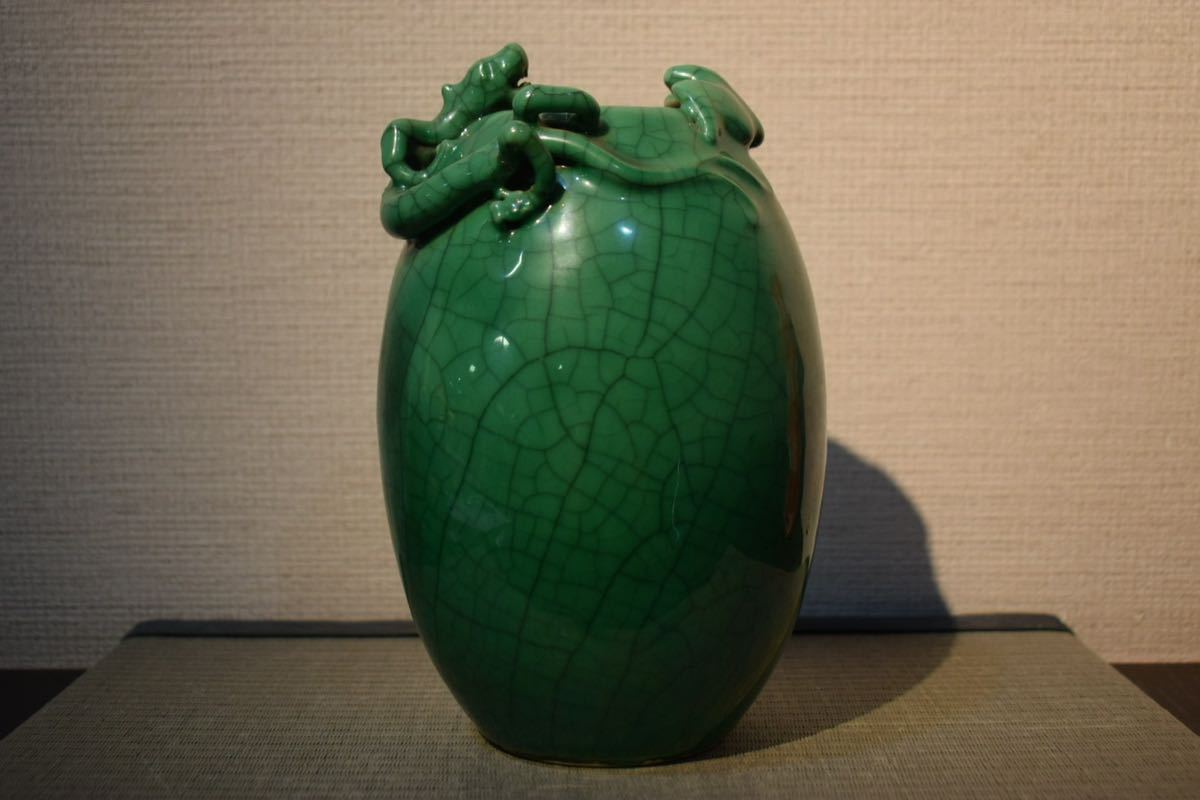 【やや傷や汚れあり】【GE】Z161【コレクター所蔵品】時代 唐物緑釉蝙蝠獣花入 /骨董品 時代品 美術品 古美術品 中国古玩 朝鮮美術の落札情報詳細 - ヤフオク落札価格検索 オークフリー