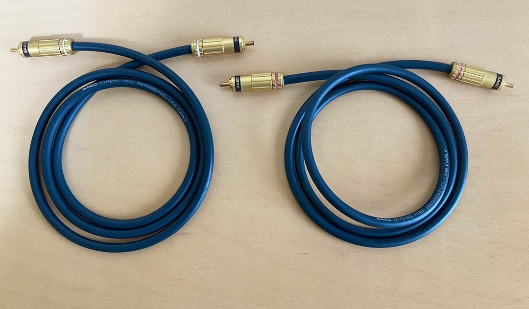 【やや傷や汚れあり】SAEC STRESS FREE 99.99997%Cu LINE CABLE オーディオ（RCA）ケーブル 1.2mの ...