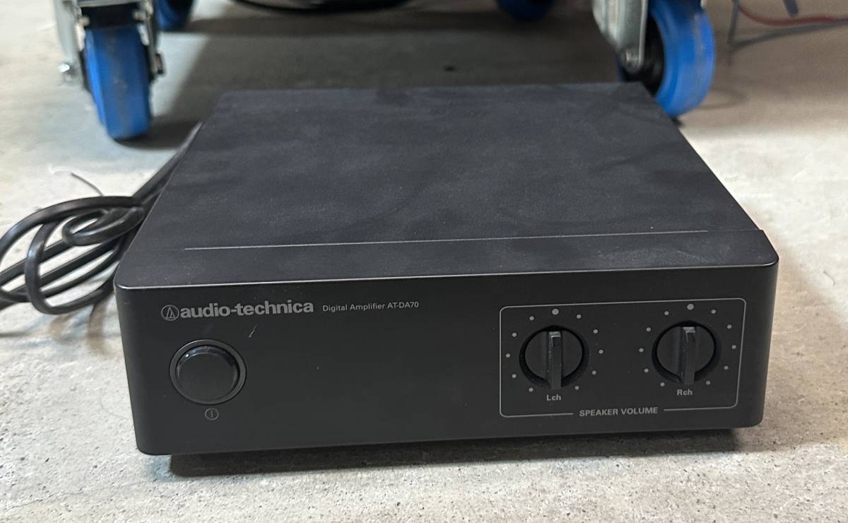 【目立った傷や汚れなし】オーディオテクニカ パワー アンプ AT-DA70★DAM UGA AD 8000 7000 5000 1000 ...