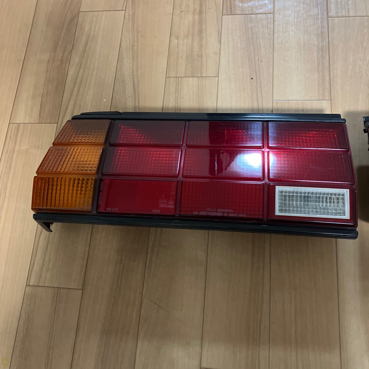 【やや傷や汚れあり】三菱 スタリオン前期 テールランプ A183 A182の落札情報詳細 - ヤフオク落札価格検索 オークフリー