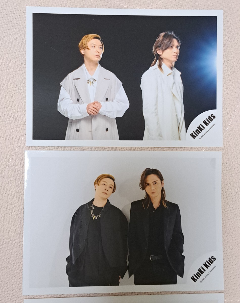 【目立った傷や汚れなし】「KinKi Kids Live Photo Book in TOKYO DOME 2022 0101」オフショット ...