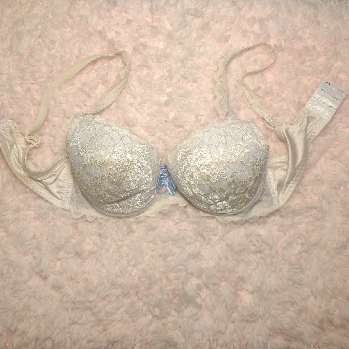 【未使用】No.3*Wing/C65/美乳&スレンダー系女子高生～綺麗なお姉さんのブラ《ECO/匿名発送》 D%++の落札情報詳細 - ヤフオク落札価格検索 オークフリー