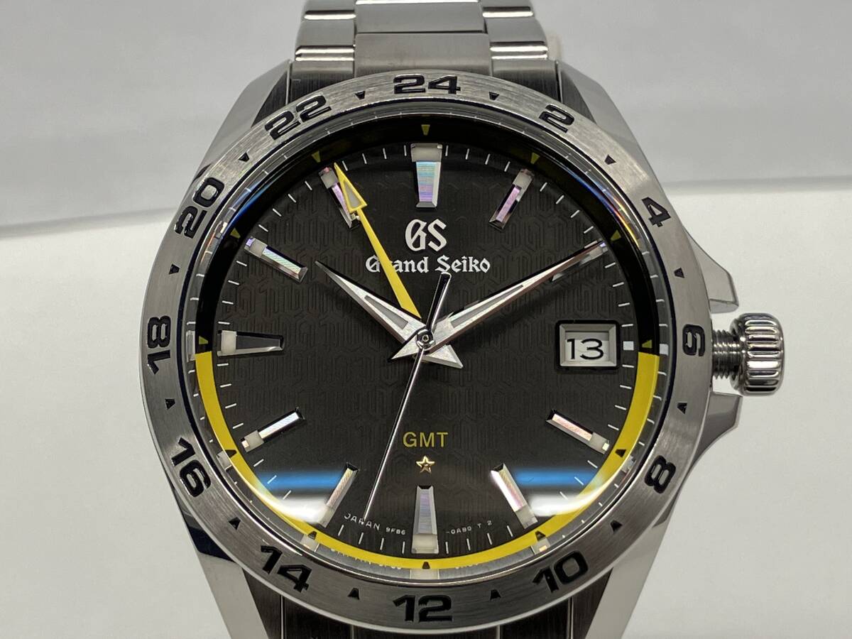 女性100人に聞いた男性が着けてるとドン引きの時計