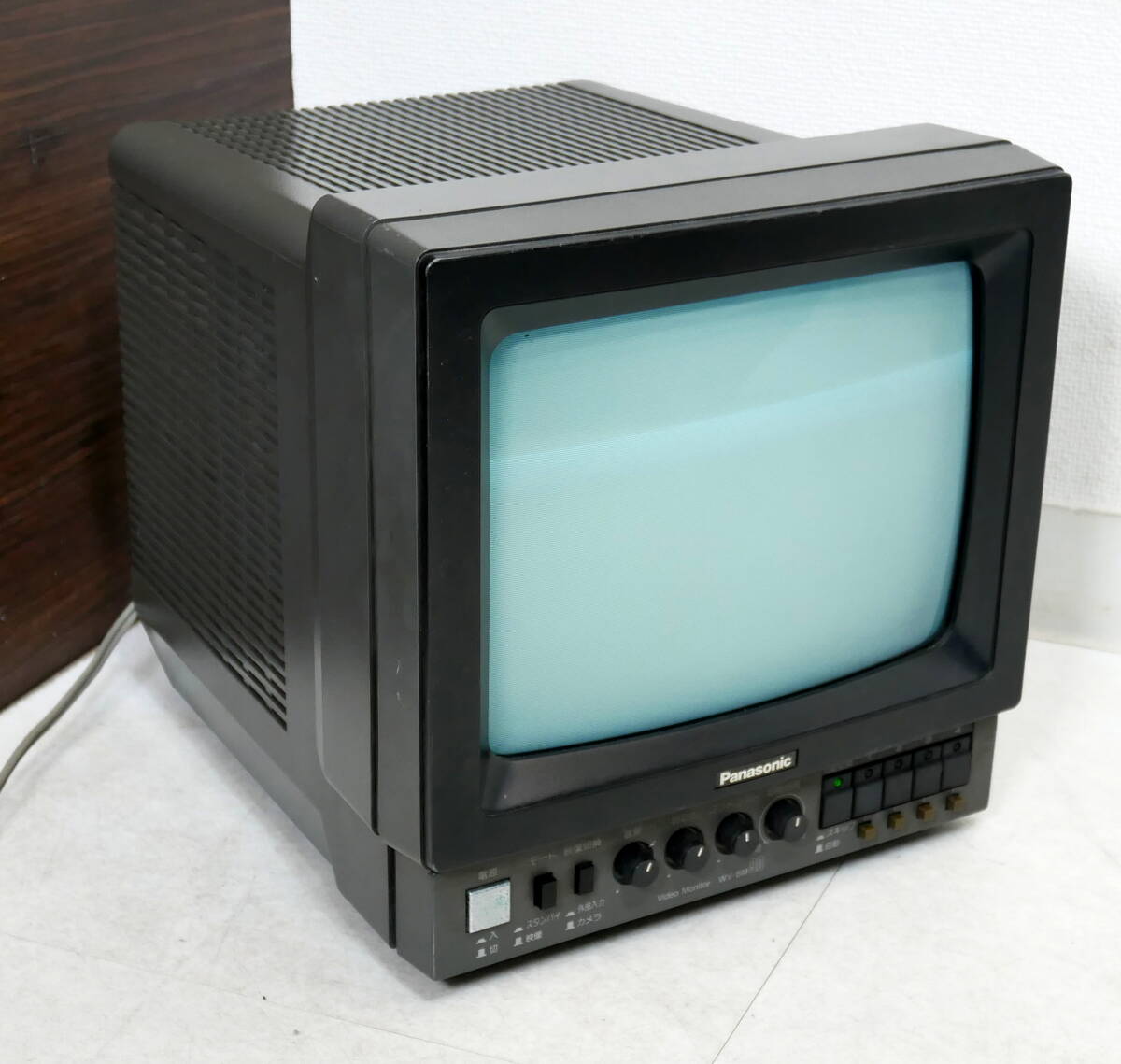 【やや傷や汚れあり】 (R606-B157)ジャンク Panasonic パナソニック WV-BM90 ビデオ受像機 ブラウン管モニター 8インチの落札情報詳細 - ヤフオク落札価格検索 オークフリー