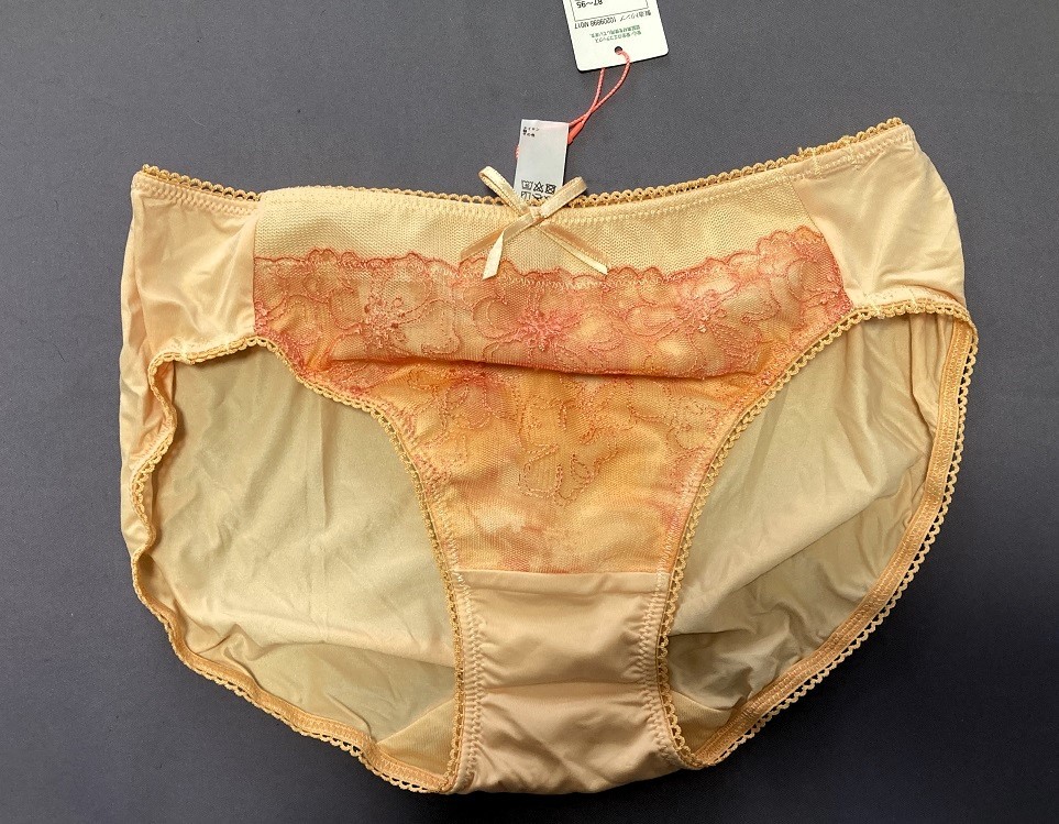 【未使用】AMO'S STYLE BY Triumph Mサイズ オレンジ花柄 ショーツ アモスタイルレース プライスタグカット品10209898-M017の落札情報詳細 - ヤフオク落札価格 ...