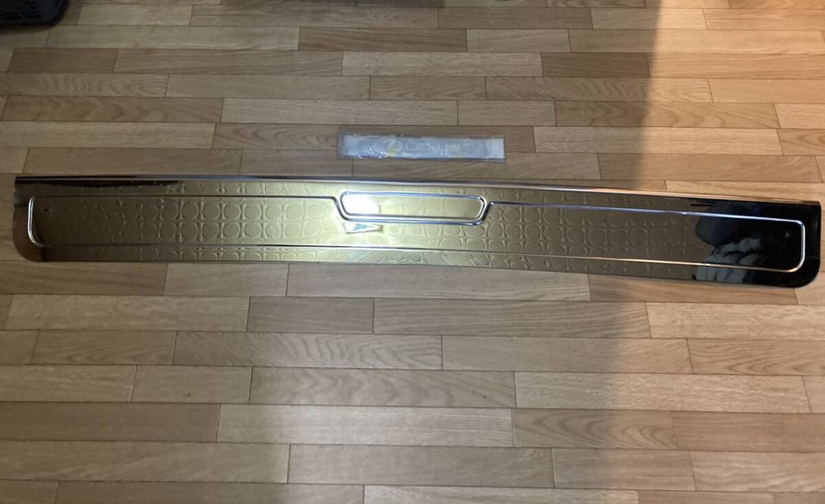 トヨタ ランドクルーザープラド 150系 リアバンパーステップ 52162-60090 後期 [F-6226]の落札情報詳細 - Yahoo ...