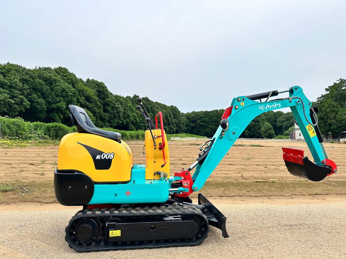 【やや傷や汚れあり】★クボタK-008 ★638時★ディーゼル★ミニユンボ★ブレーカー★パターン切替可能★ 0.8トンクラス★平爪バケット★ ...