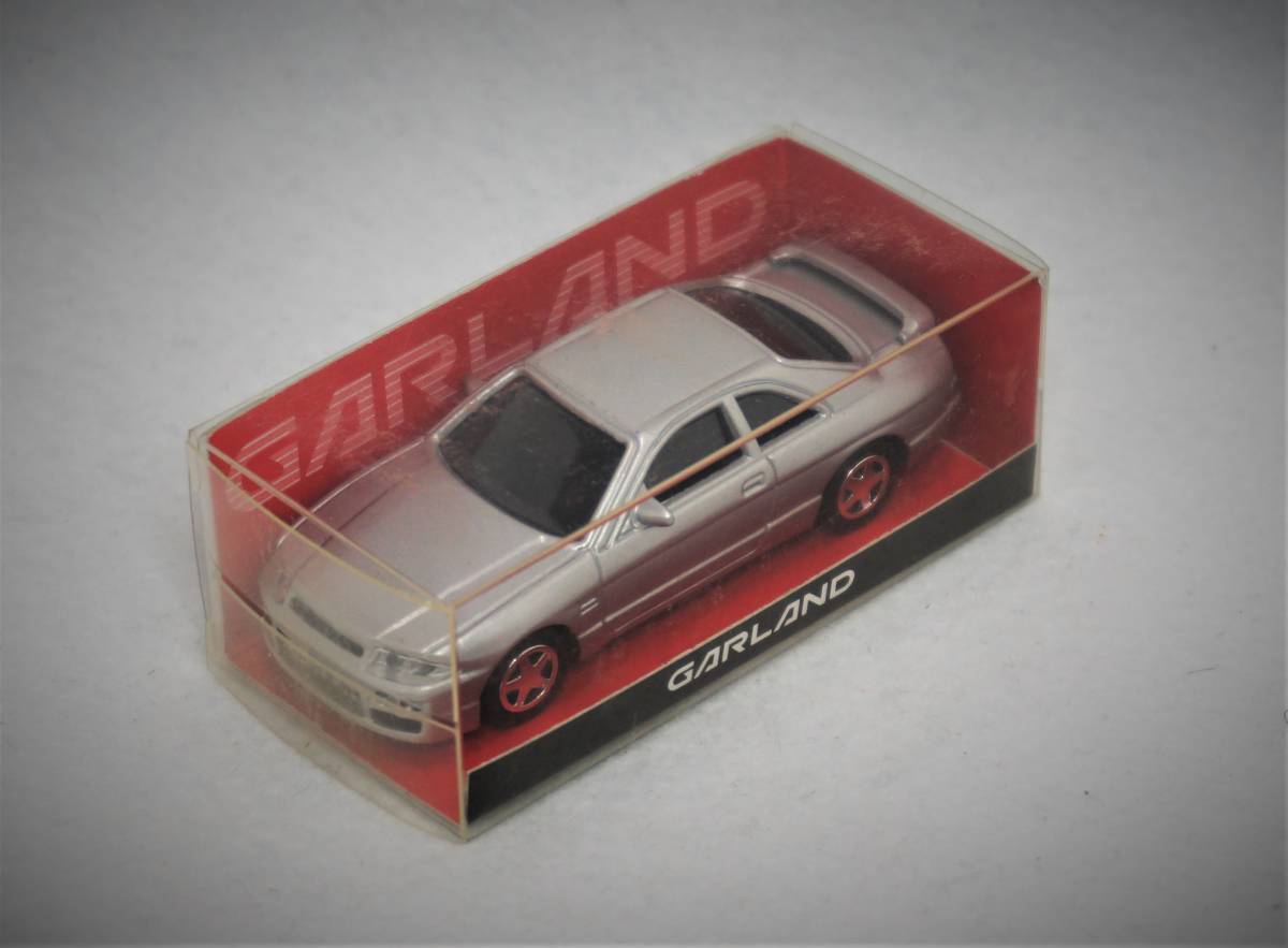 【未使用】新品 未開封 未使用 ガリバー 特注 トミカ ガーランド NO.2 スカイライン R33 GTS シルバー 2ドア 日本製 ...