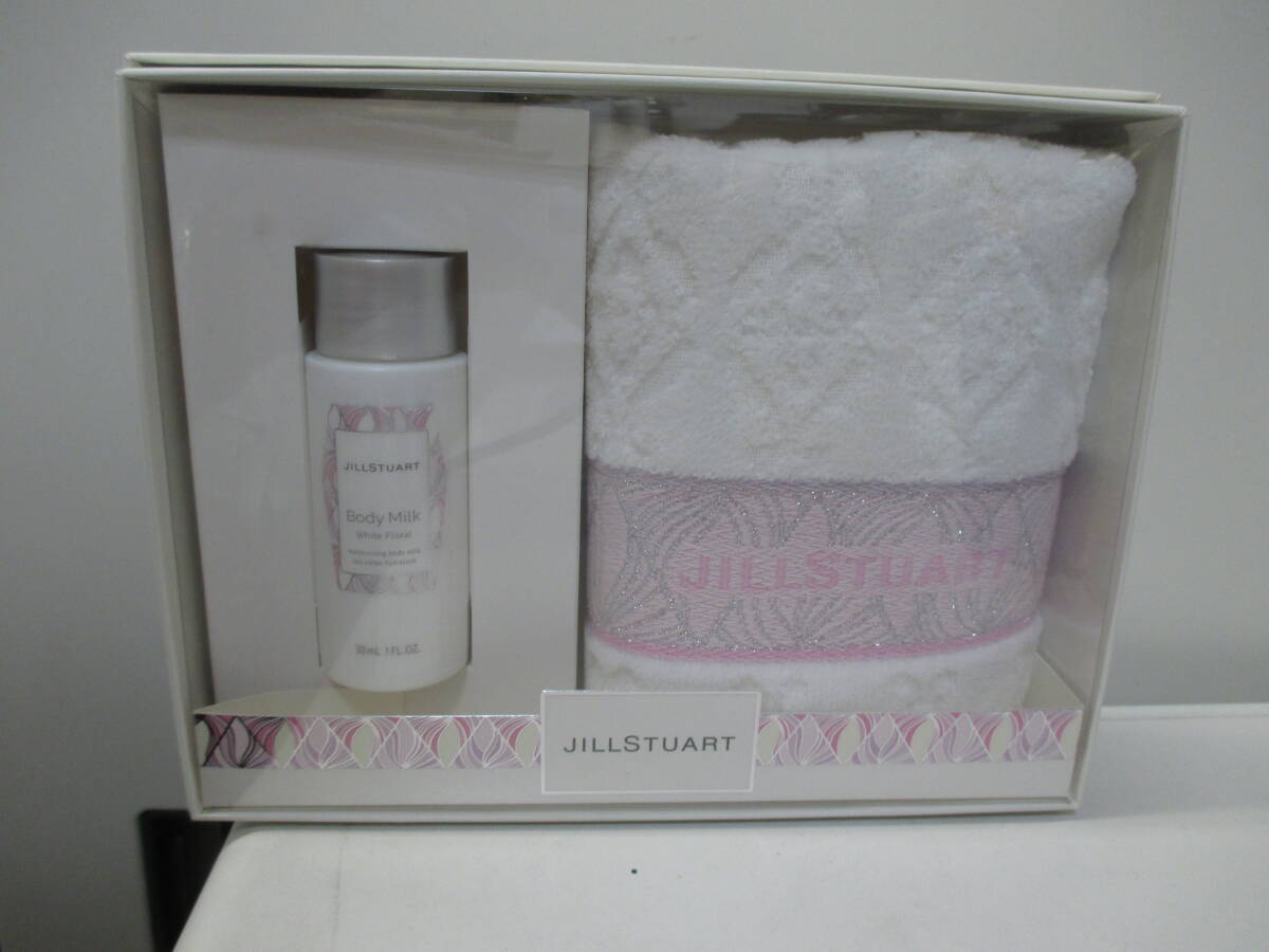 【未使用】★#35938 【未使用保管品】JILLSTUART ジルスチュアート タオルハンカチ＆ボディミルク ホワイトフローラル 30ml入セットの落札情報詳細 - Yahoo!オークション ...