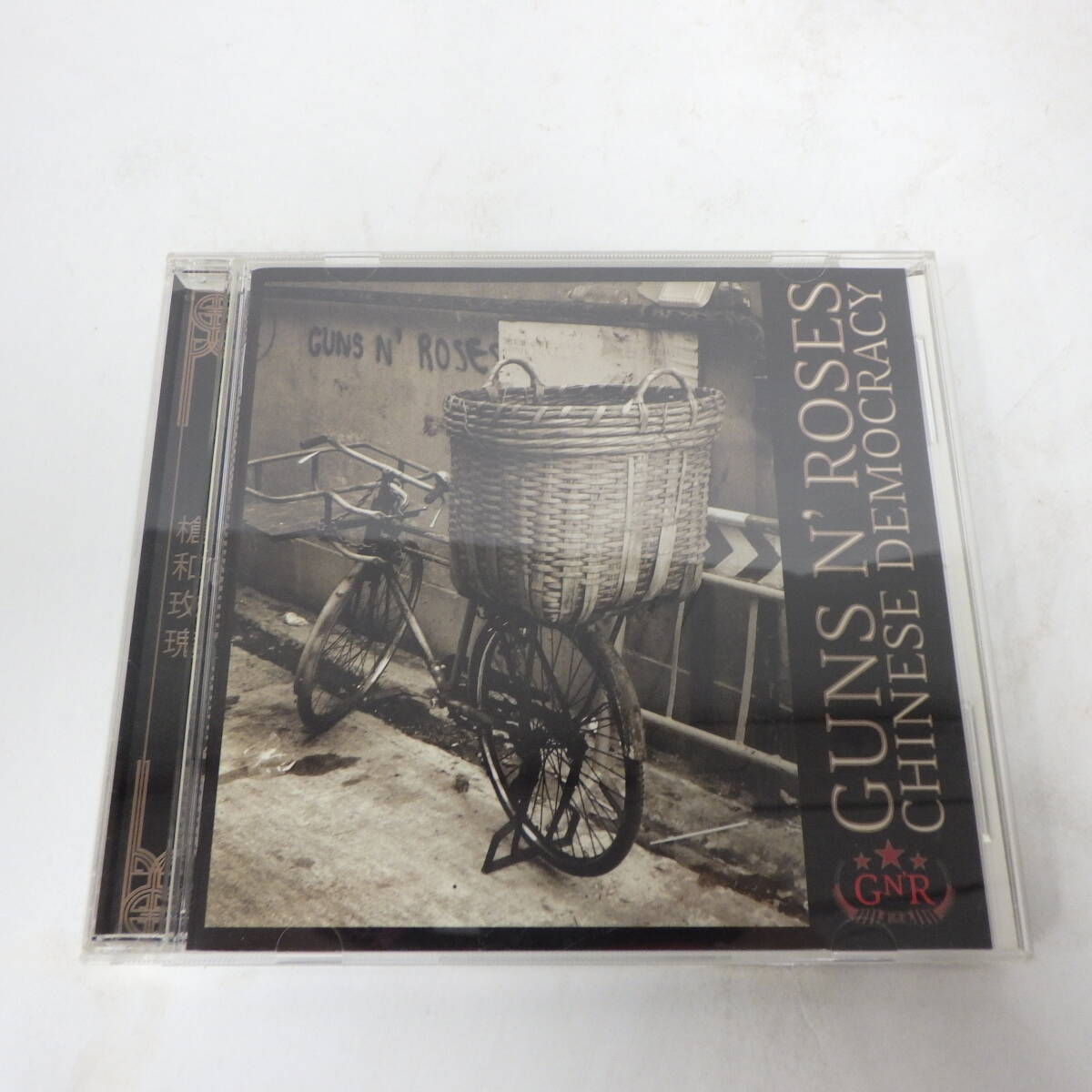 【傷や汚れあり】CD GUNS N' ROSES ガンズ・アンド・ローゼズ CHINESE DEMOCRACY チャイニーズ・デモクラシー UICF-9061の落札情報詳細 - Yahoo ...