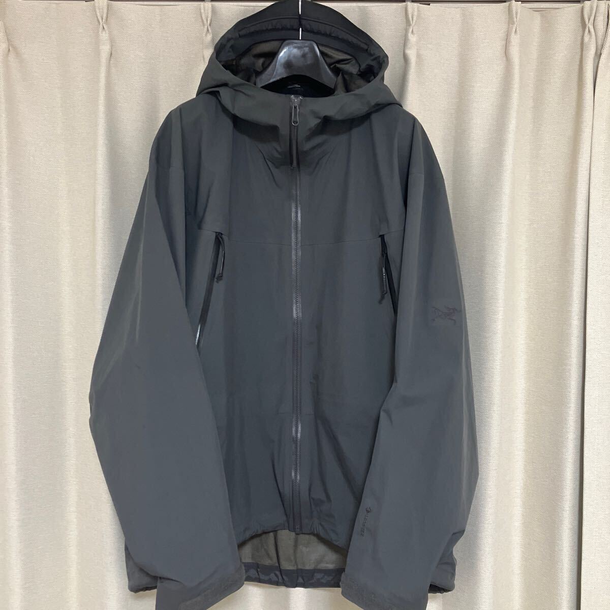 【目立った傷や汚れなし】希少 arc'teryx LEAF ALPHA LT α アルファ XL WOLF アークテリクス リーフ レア 絶版 ...