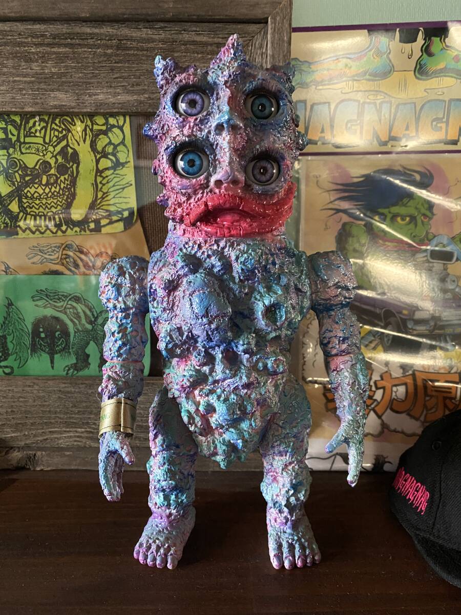 【目立った傷や汚れなし】真作 NAGNAGNAG 暴力原人 FOUREYES hxsxk bemon izumonster zollmen sofubi sofvi ソフビ パチ怪獣 パチ ...