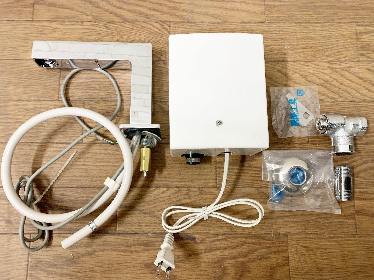【目立った傷や汚れなし】TOTO 単水栓 TENA12E アクアオート 水栓金具 台付自動水栓 AC100V 洗面用 蛇口 センサー 住宅設備（E）の落札情報詳細 - Yahoo!オークション ...