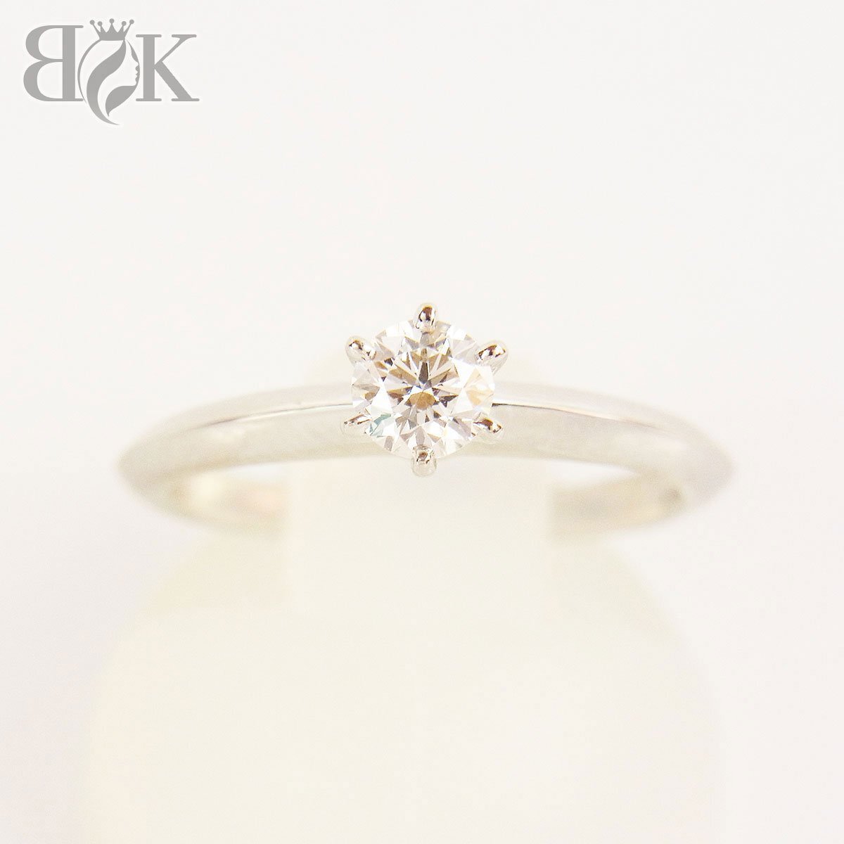 【未使用に近い】新品仕上げ済 ティファニー ソリティア リング ダイヤモンド0.26ct G-VS2-3EX 約8号 約3.6g Pt950 TIFFANY&Co. 鑑定書付き 中古美品 ♪の ...