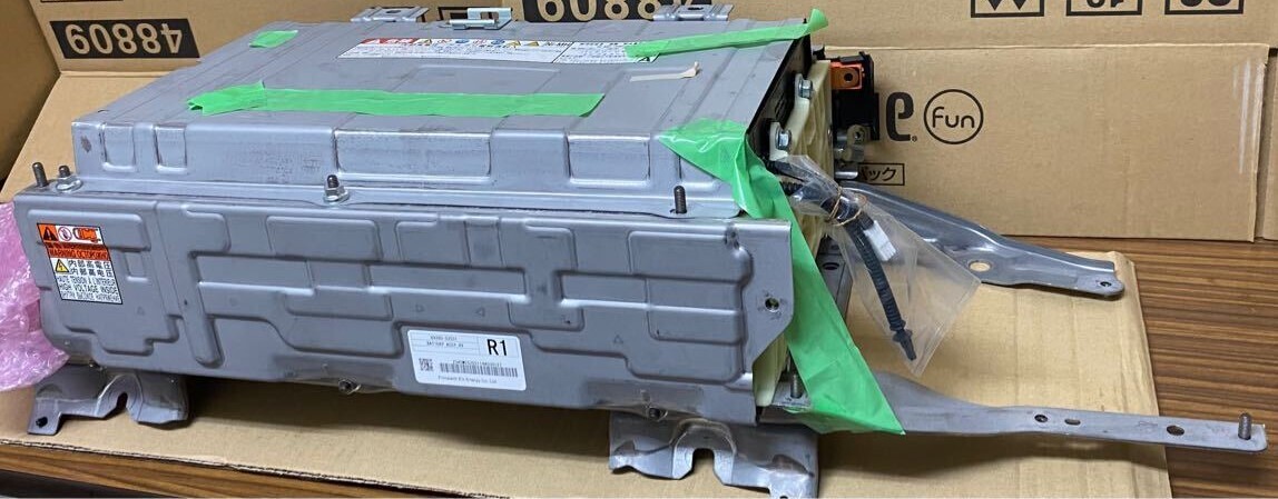 【傷や汚れあり】トヨタ G9280-52031 HV HVバッテリー ハイブリッドバッテリー ジャンク アクア 070130 上 1の落札情報 ...