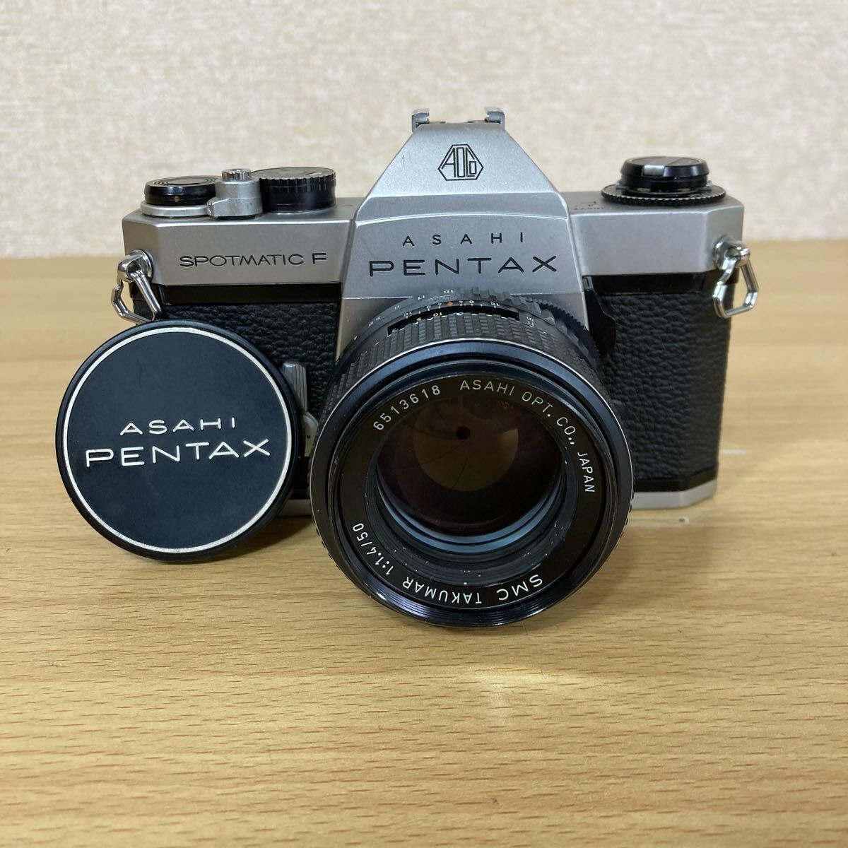 【やや傷や汚れあり】ASAHI PENTAX アサヒペンタックス SP SPOTMATIC F レンズ SMC TAKUMAR 1:1.4/50 一眼レフフィルムカメラ カメラ 2 カ ...