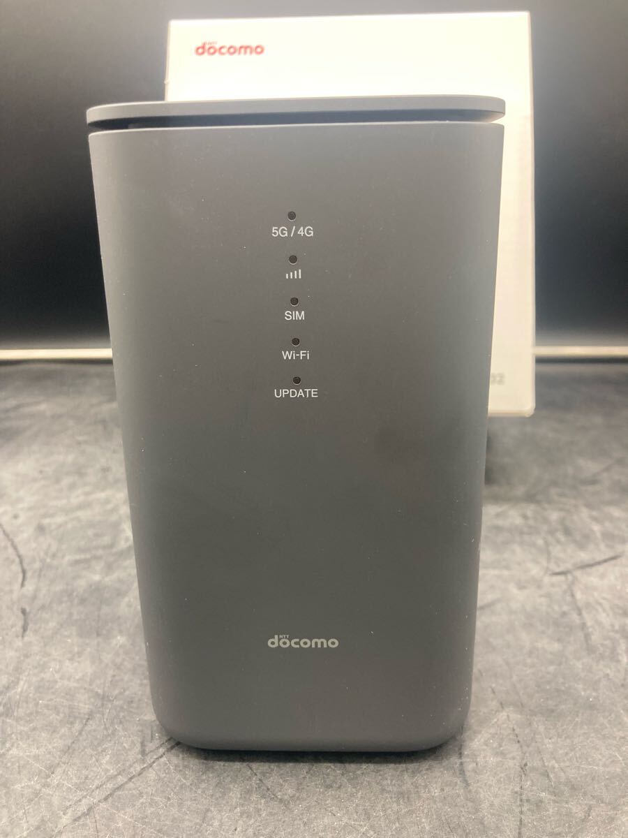 【やや傷や汚れあり】1552 NTT docomo ドコモ ホームルーター home 5G HR02 Wi-Fi 5G回線 高速インターネット 工事不要 nanoSIM ダークグレーの落札情報 ...