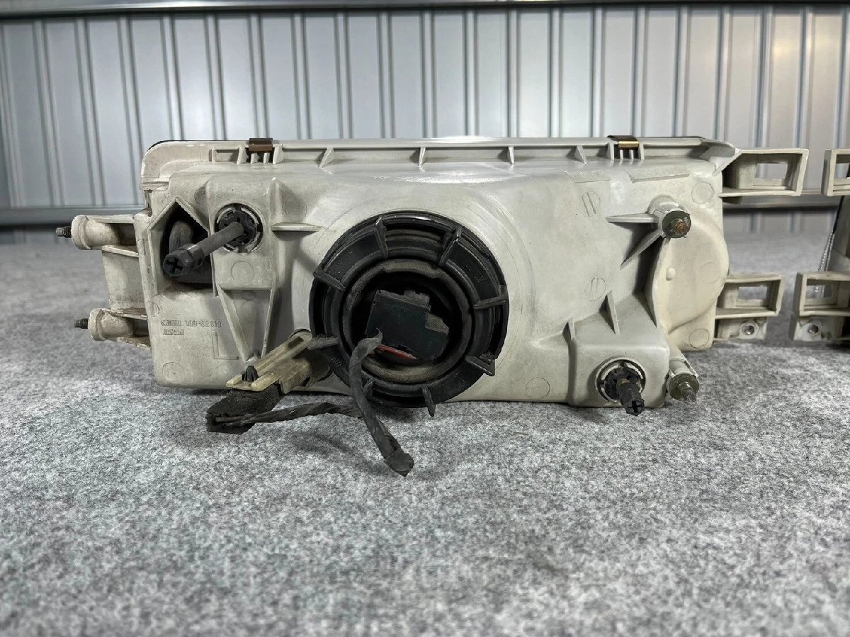 【やや傷や汚れあり】激レア！ 日産 U12 EU12 ENU12 HU12 RU12 ブルーバード 角目 ハロゲン ヘッドランプ ライト 左右 ...