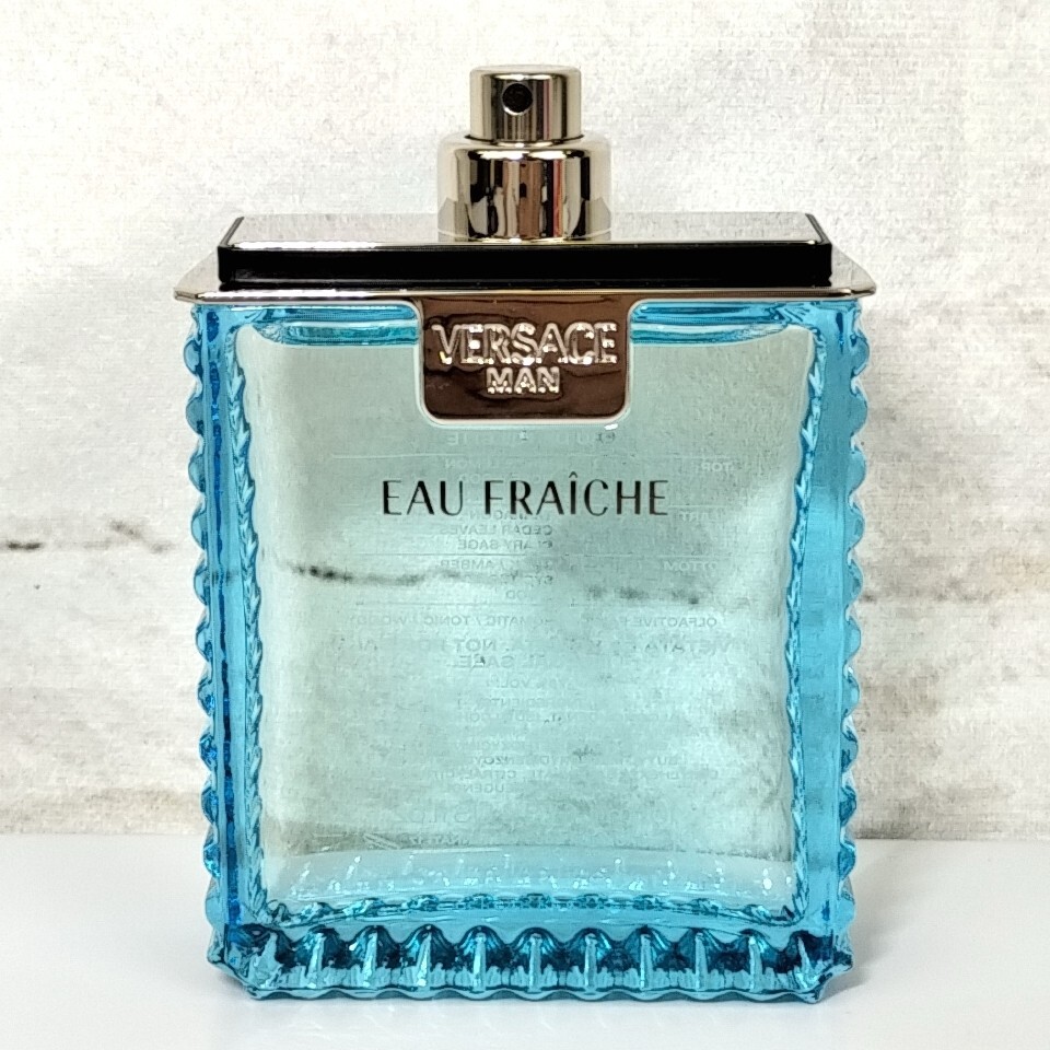 【やや傷や汚れあり】【 VERSACE 】 100ml ほぼ満タン MAN EAU FRAICHE ヴェルサーチ マン オーフレッシュ EDT オードトワレ SP 香水 フレグランス D 15 ...