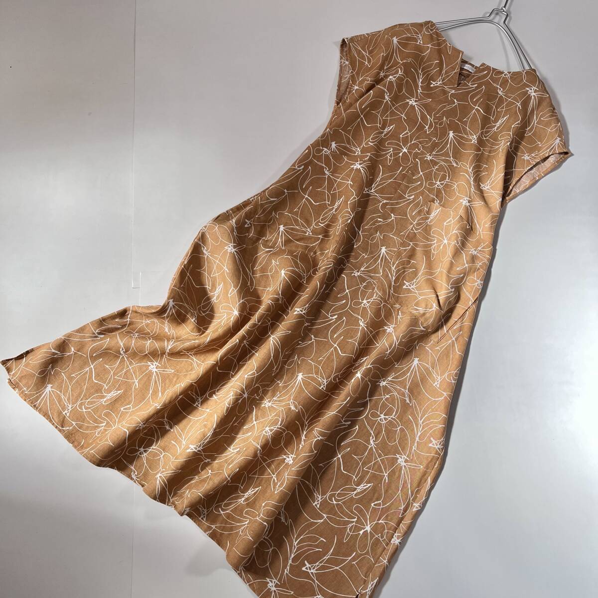 【目立った傷や汚れなし】DoCLASSE ドゥクラッセ サイズ9 // 麻・リネン100 アプリコット・オレンジ系ブラウス・シャツ ①の落札情報詳細 - Yahoo!オークション落札価格検索 ...