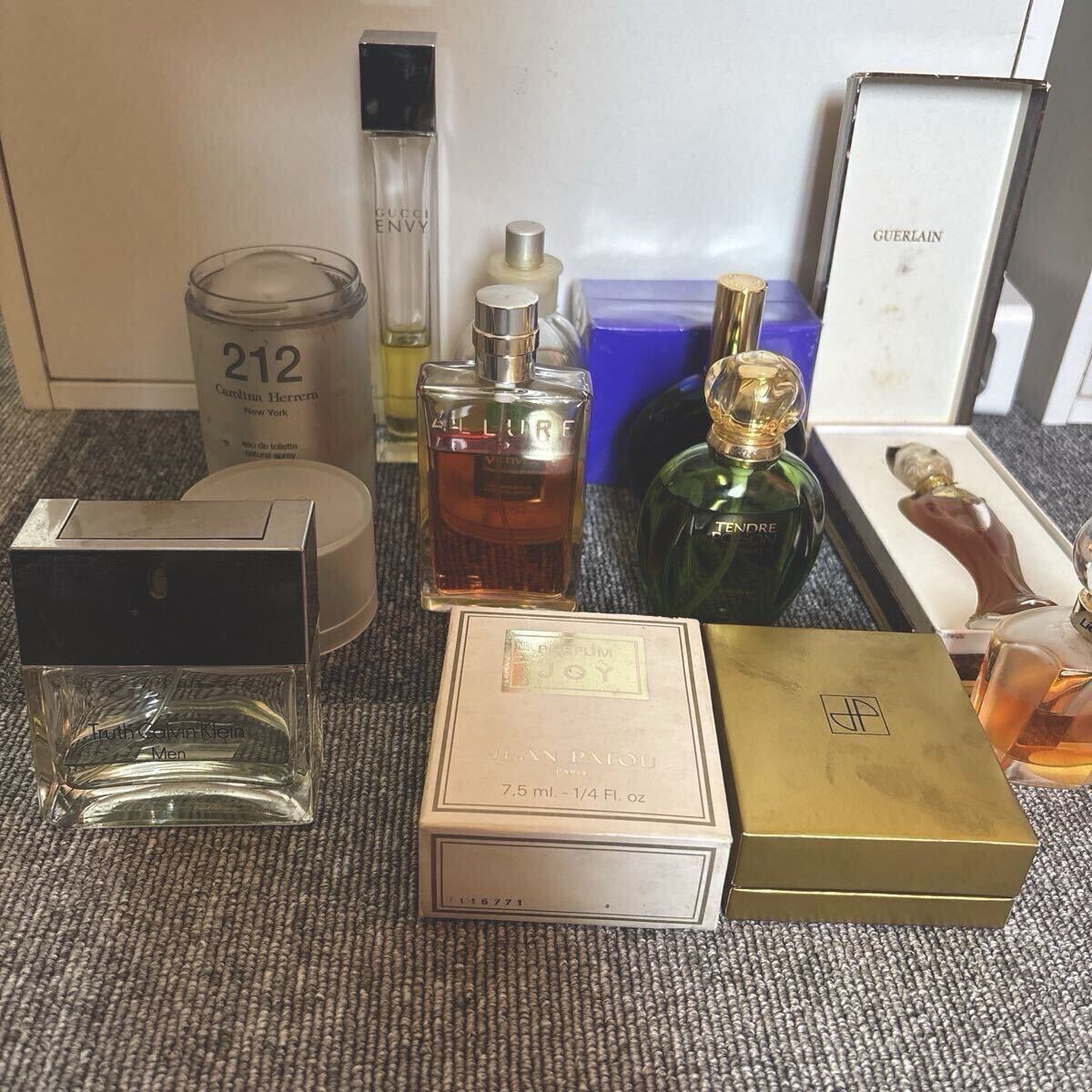 【傷や汚れあり】香水 大量 まとめて GUERLAIN CHANEL GUCCI Dior ゲラン シャネル ミツコ 212 資生堂 ビザーンス プワゾン 送料無料 アリュールの落札情報詳細 ...