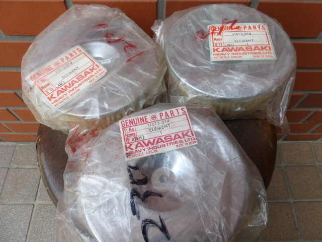 【新品】当時物 【 KAWASAKI W1 】 純正エアクリーナーエレメント 新品 3個セット 11013-014 検）W1S W1SA W2 W3 旧車 Vintage カフェレーサーの落札 ...