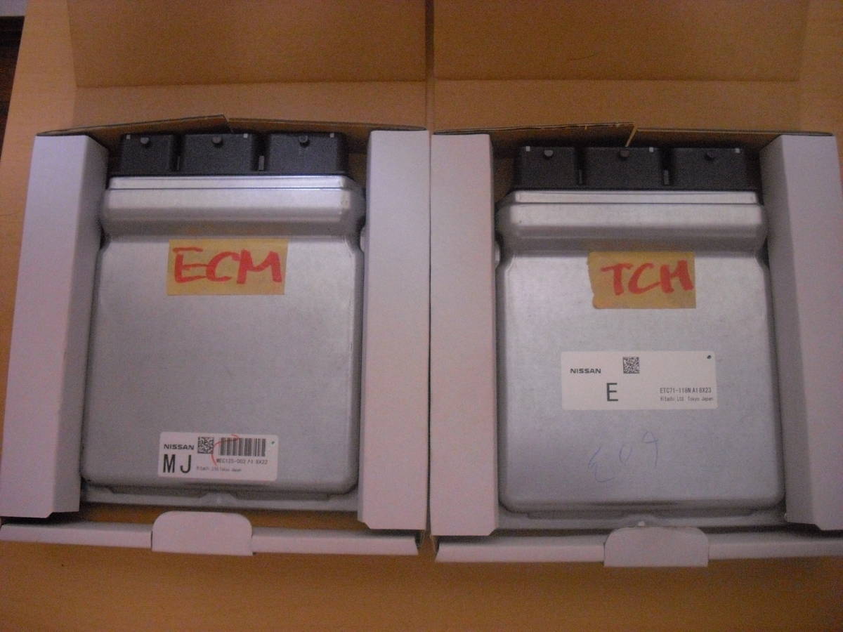 R35 GT-R エンジン＋トランスミッション コントロールユニットECM TCM 2008年 中古品の落札情報詳細 - Yahoo ...
