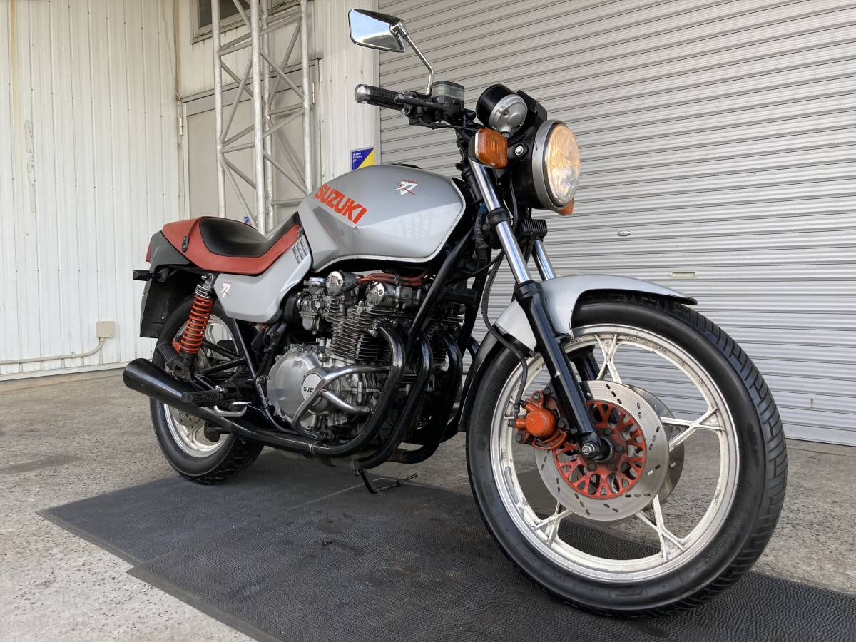 【傷や汚れあり】希少旧車 GS550M Katana 刀15703 1982年式 程度良好!エンジン実働!吹け上がり良好!カナタ/輸入新規 ...