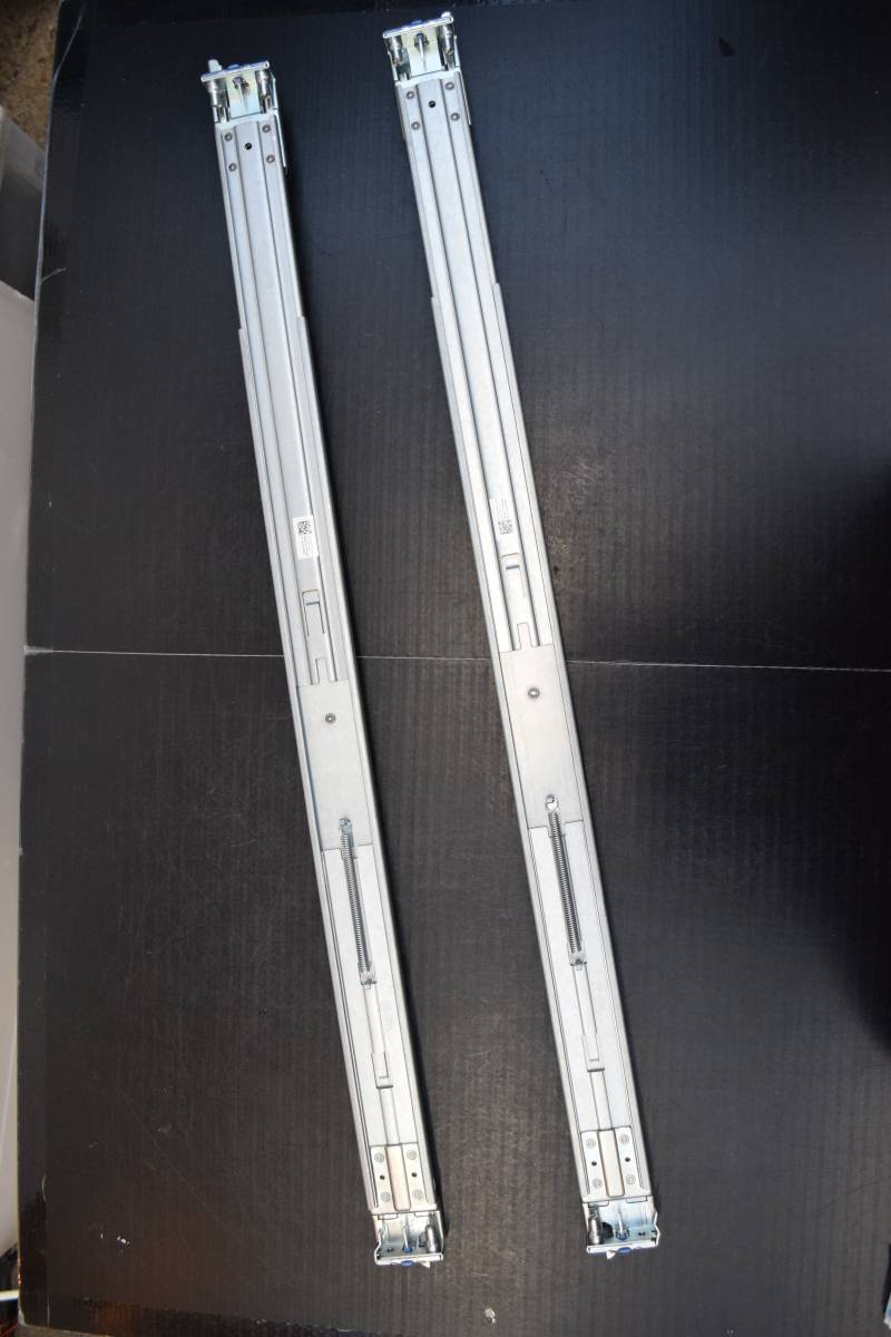 【やや傷や汚れあり】C4131 & King Slide US6851773 ラックレール Express 5800 等 対応 サーバー 中古 ...