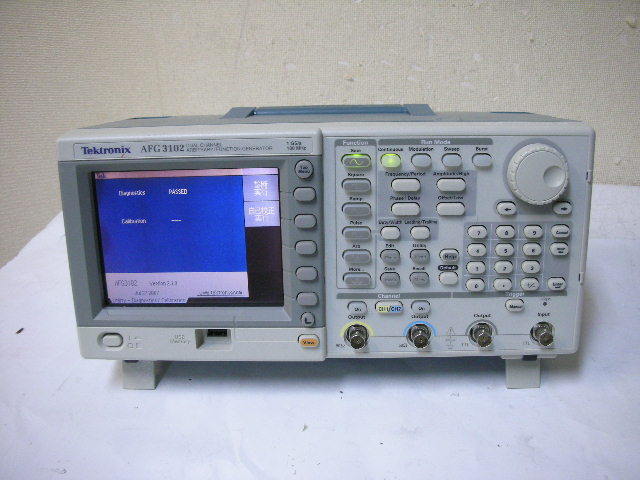 【傷や汚れあり】Tektronix AFG3102 DUAL CHANNEL ARBITRARY / Function GENERATORの ...