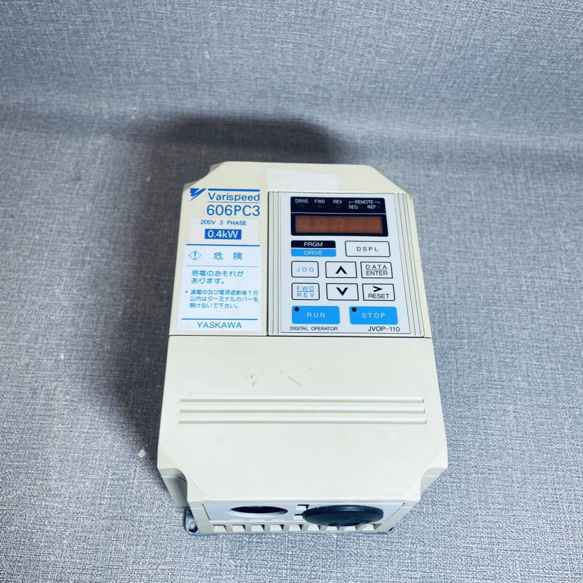 【やや傷や汚れあり】E1-2） 安川電機 インバータ Varispeed-606PC3 CIMR-PCA20P4 （4）の落札情報詳細 ...