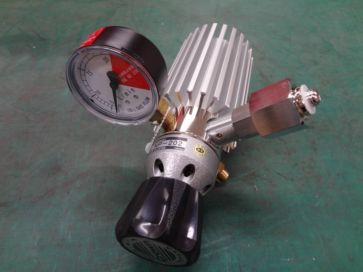 【新品】BB415 ユタカ CROWN ノーヒーター型ガス流量調整器 炭酸ガス XCR-151 未使用品 の落札情報詳細| ヤフオク落札価格情報 オークフリー